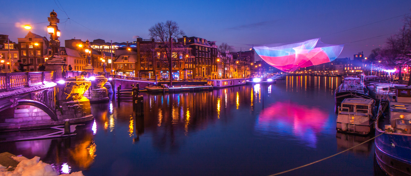 تور لیدر آمستردام و راهنمای فارسی زبان جهت گشت یا ترجمه و امور بازرگانی ...